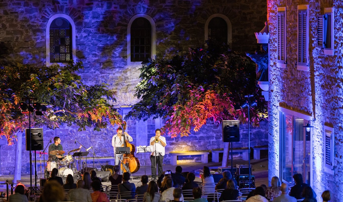 Konec avgusta v znamenju številnih prireditev • Koper